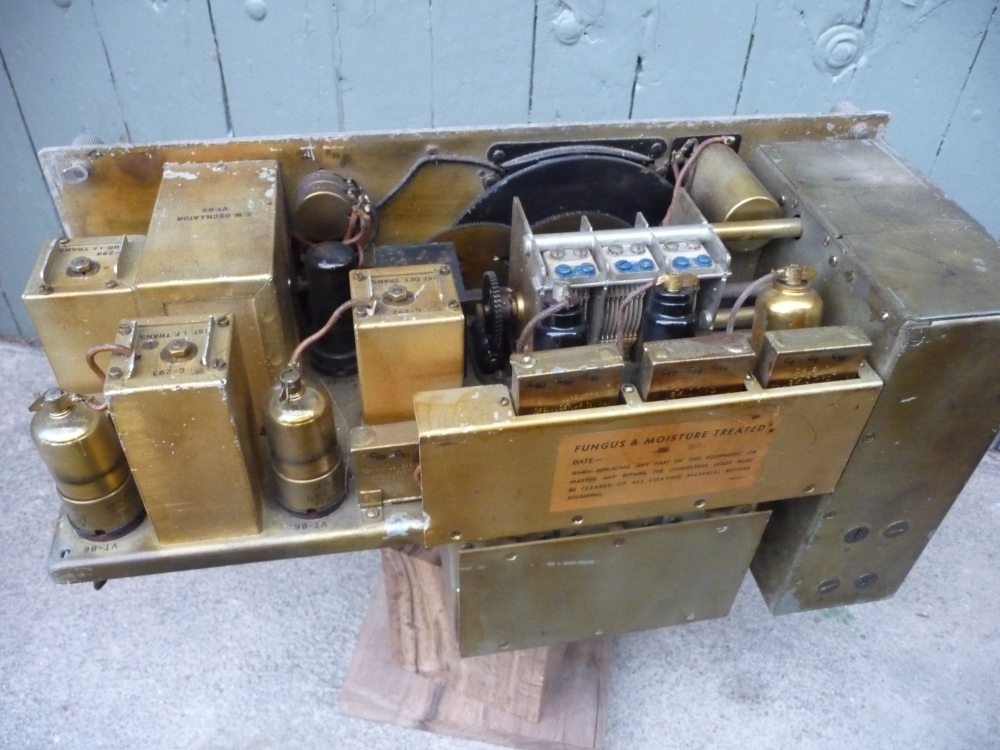 June 6 1944 - D-Day - the BC 312-N Signal Corps receiver : Audio-Station